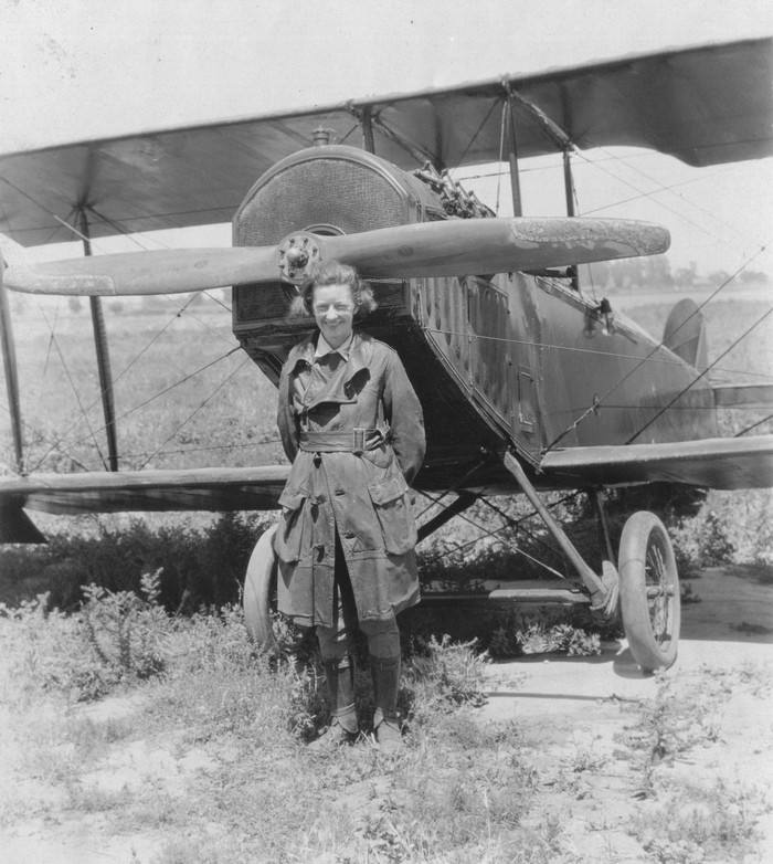 Neta Snook, pionnière de l’aviation – L'Histoire par les femmes